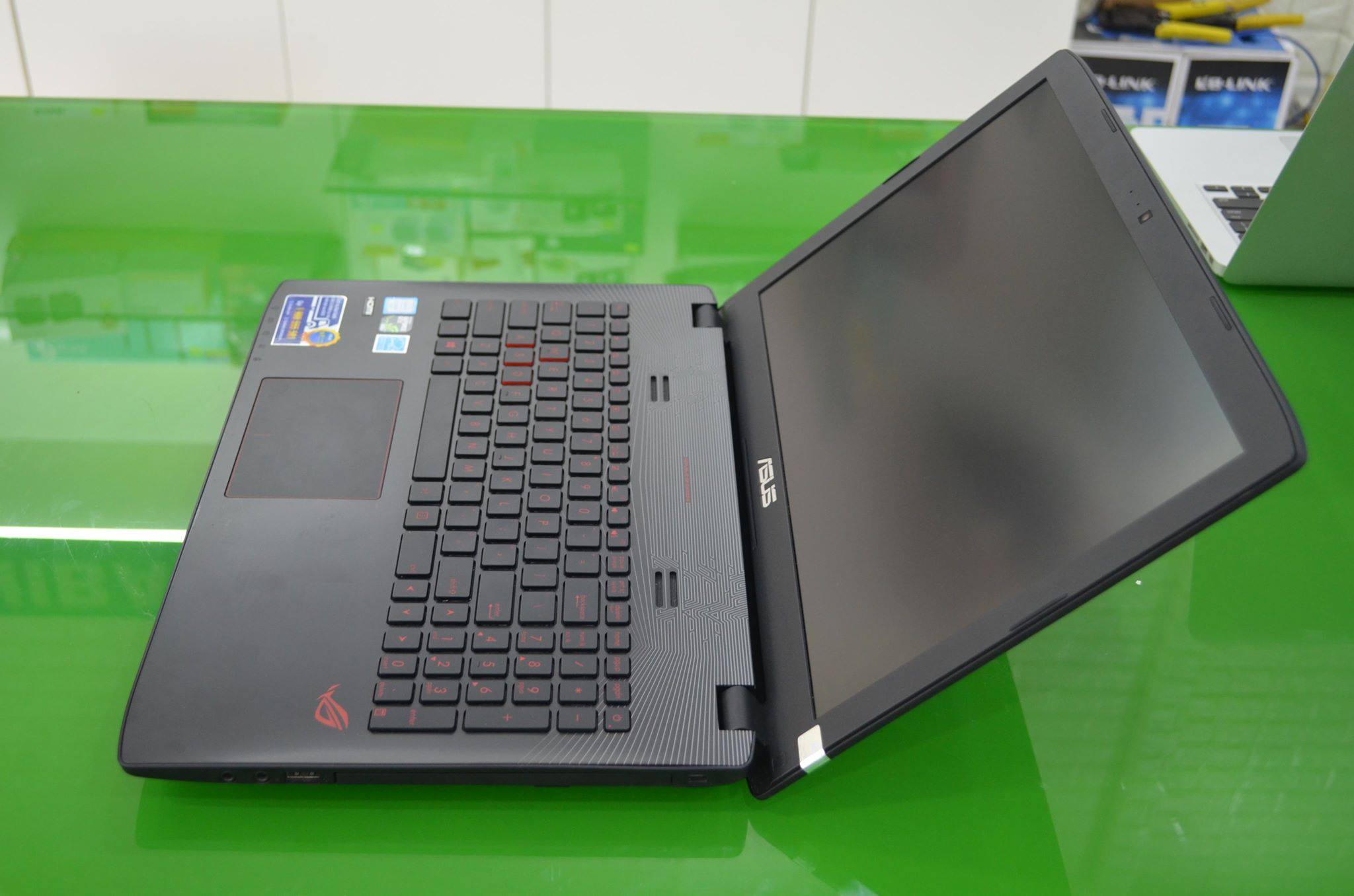 Asus ROG GL552VX Core i5-6300HQ Ram 8Gb Ssd 128Gb+ hdd 1Tb